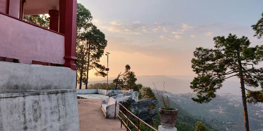 The Significance of Ie Toga: Samoan Fine Mat Weaving and Its Role in ...