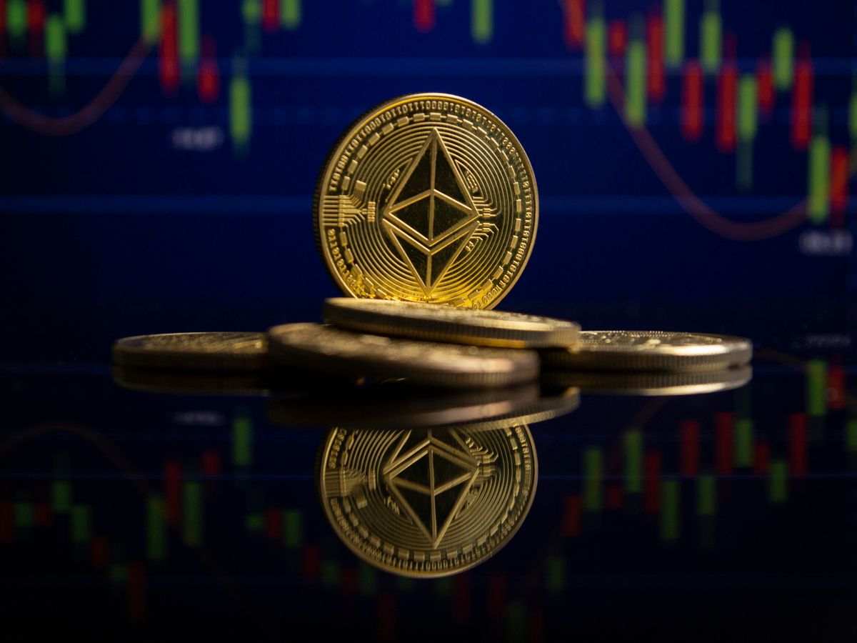 Using DefiLlama to Compare Stablecoin Yields Across Protocols