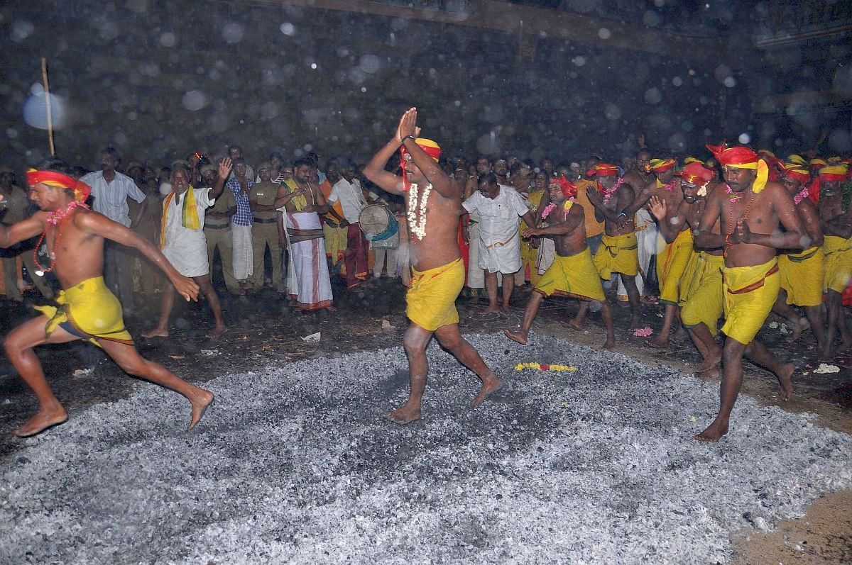 Fiji, Beqa - "The Fire Walking Island"